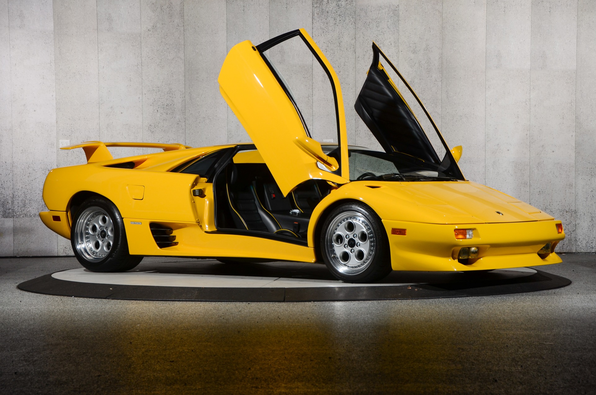 Lamborghini Diablo 2005