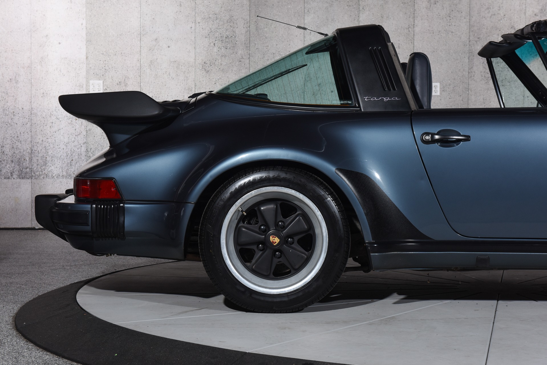 Porsche 911 Targa Turbo Look