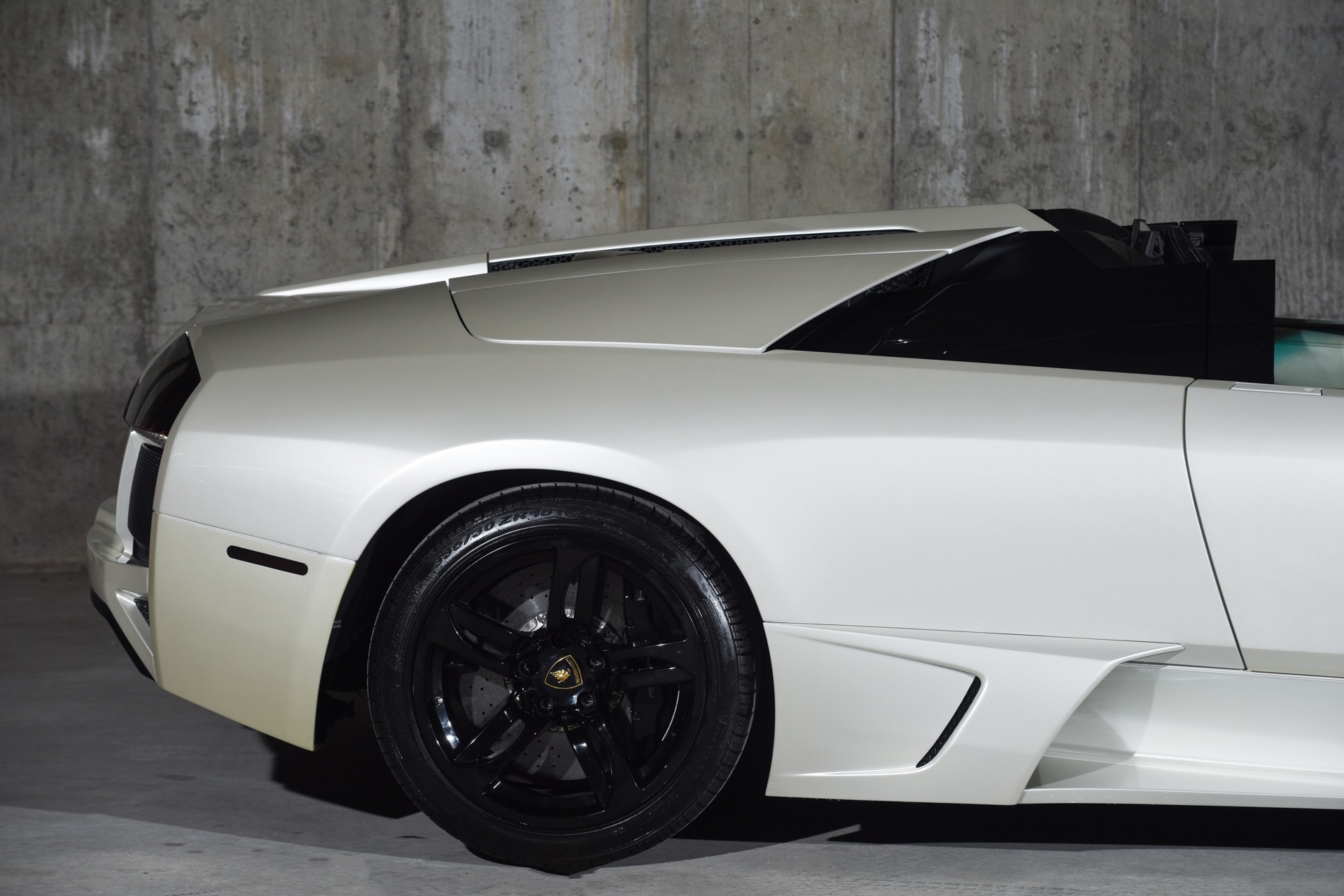 Lamborghini Murcielago Lp640 White